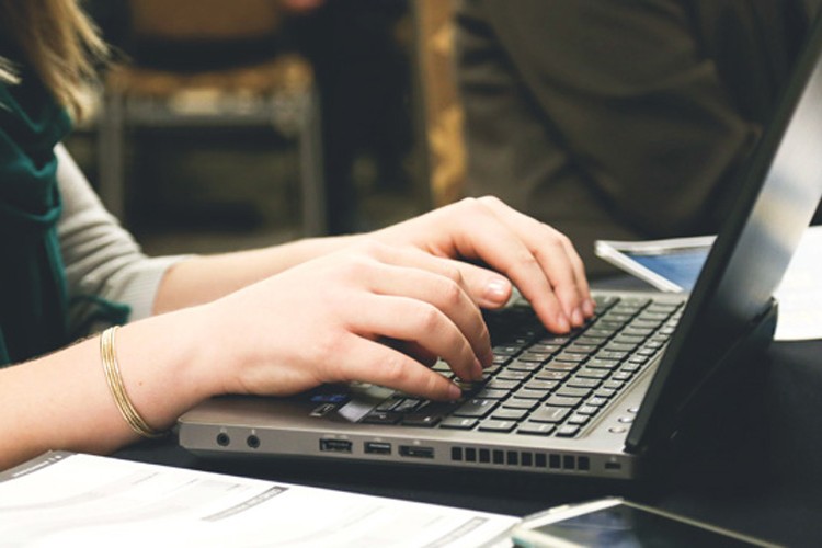 How to Combine Work and Studying Effectively? - Techicy