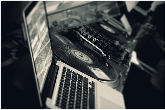 6 Modern Inventions For Music Lovers - Techicy