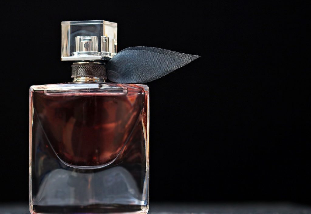 How To Pick The Best Perfume | Foolproof Guide for Finding an Ideal ...