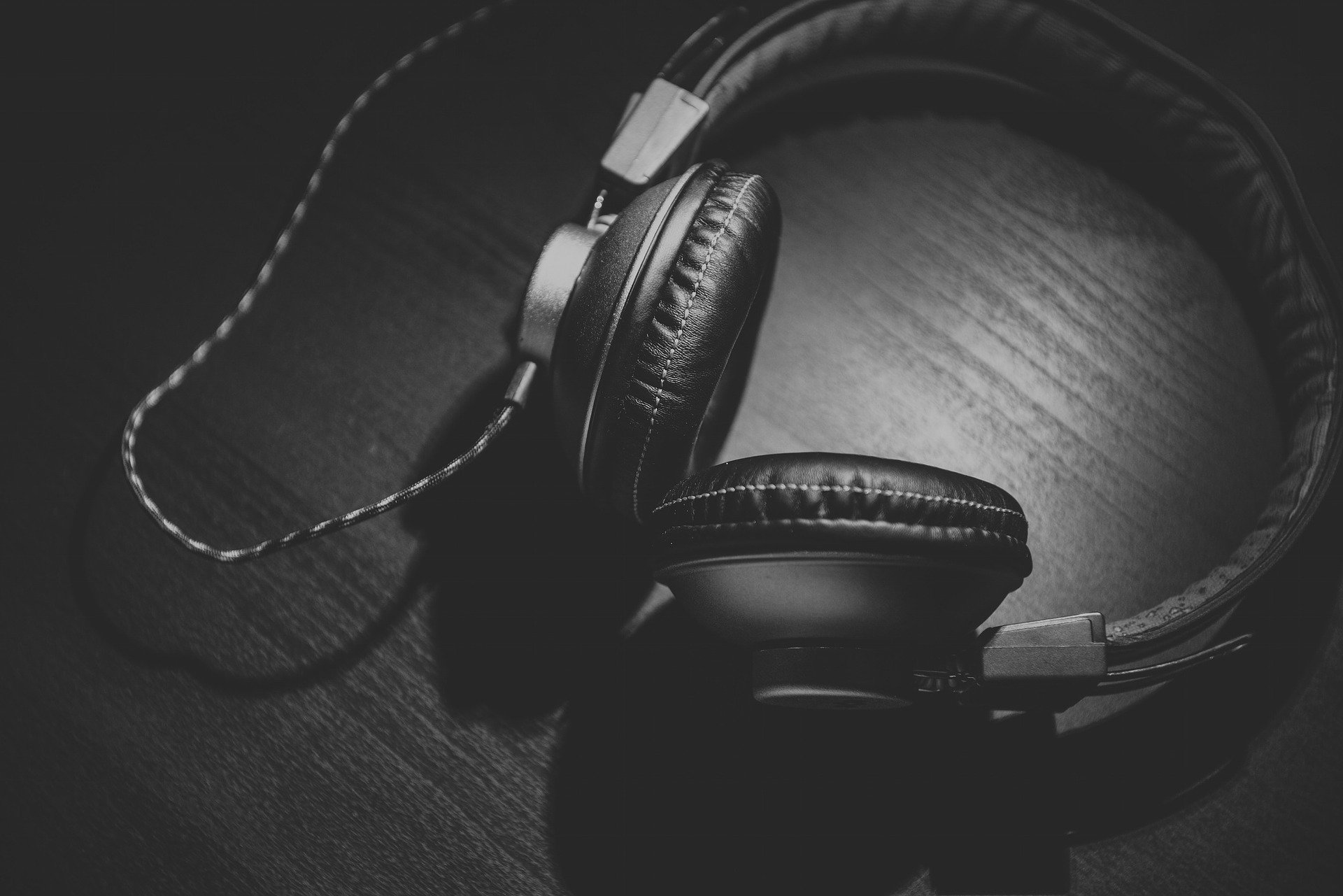 The Top 5 Headphone Brands Of 2021 – A Short Practical Guide - Techicy