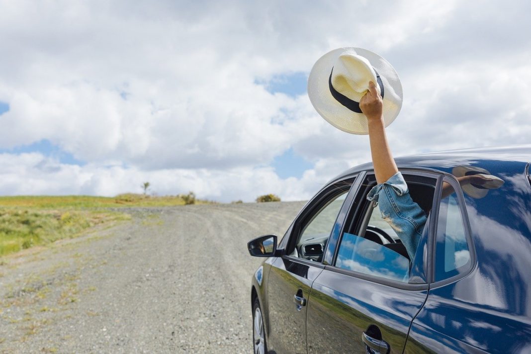 Make Your Road Trip Safe: Follow These 5 Essential Tips - Techicy