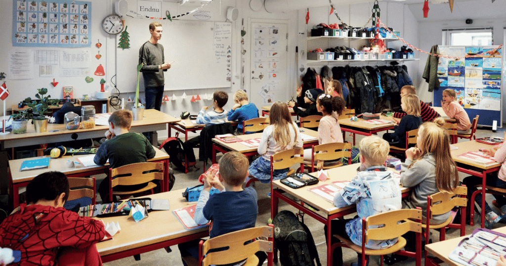 Quiet Classrooms: Strategies for Noise Reduction in Schools - Techicy